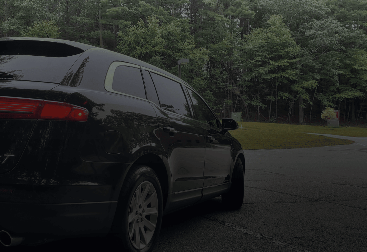 Boston Limo Car Service - 24/7 Car Service to Logan Airport